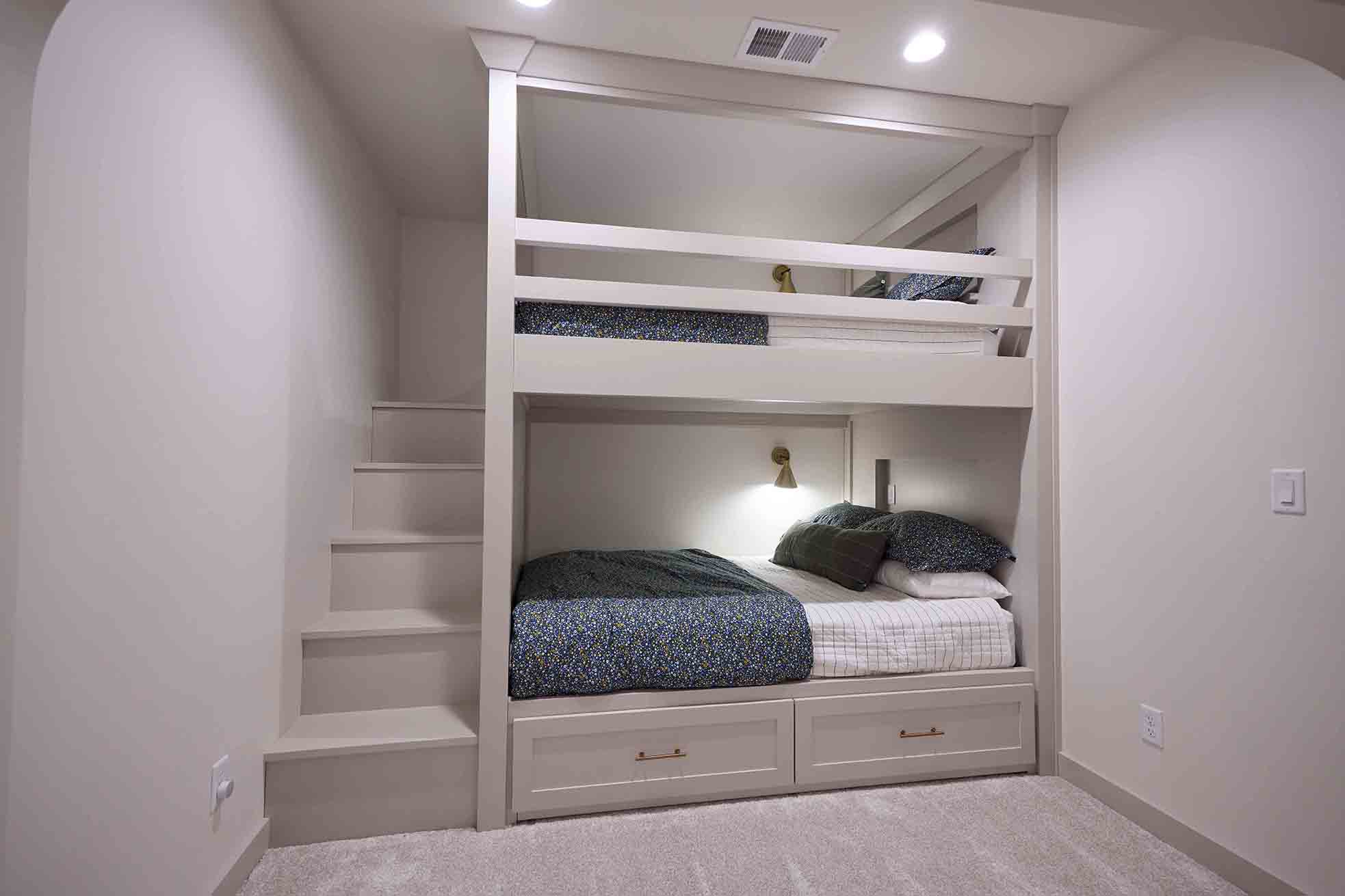 Bunk Beds with Trundle Bed